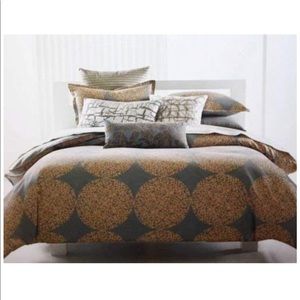 Bar III | Bedding | Bar Iii Full Queen Graffiti Dot Comforter Cover ...